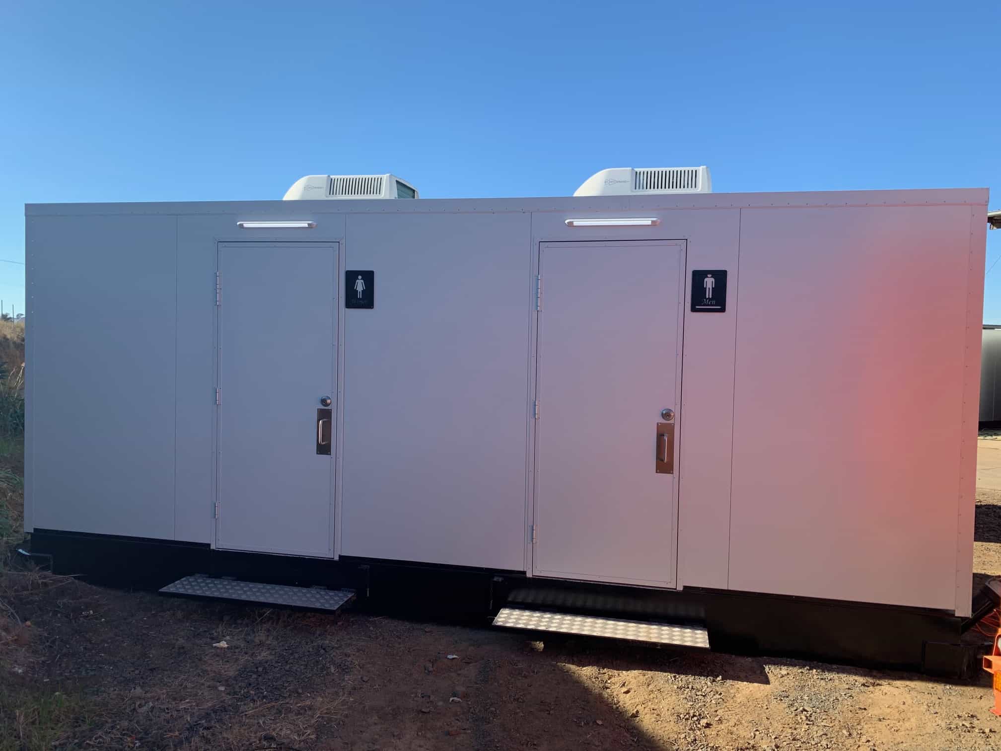 Luxurious Wedding Toilet Hire In Toowoomba - Quipco